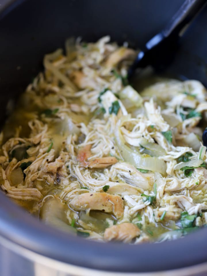Slow Cooker Chicken Fajitas Recipe - Hungry Hobby