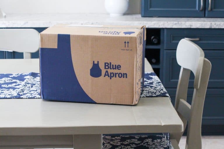 (2020 Update) A Dietitian's Blue Apron Review - Hungry Hobby