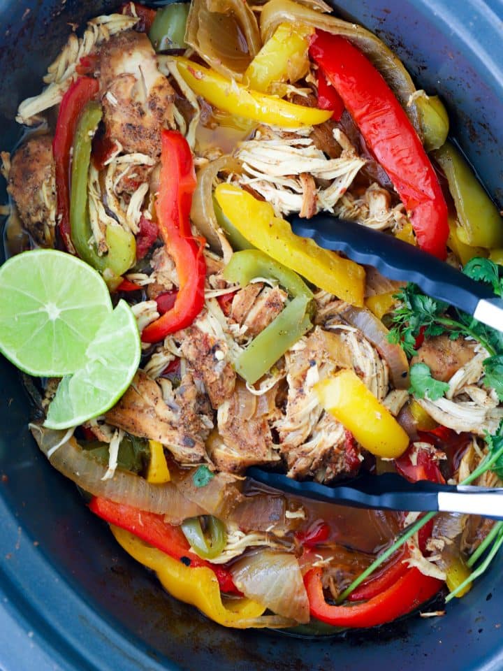 Slow Cooker Sesame Chicken Recipe - Hungry Hobby